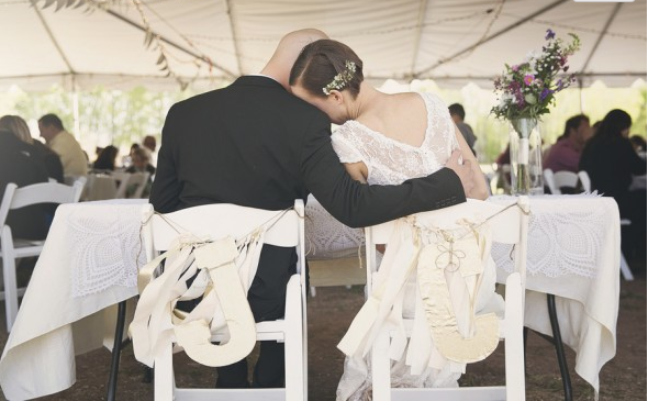 Top Ten Minimalist Wedding Ideas - Rustic Wedding Chic