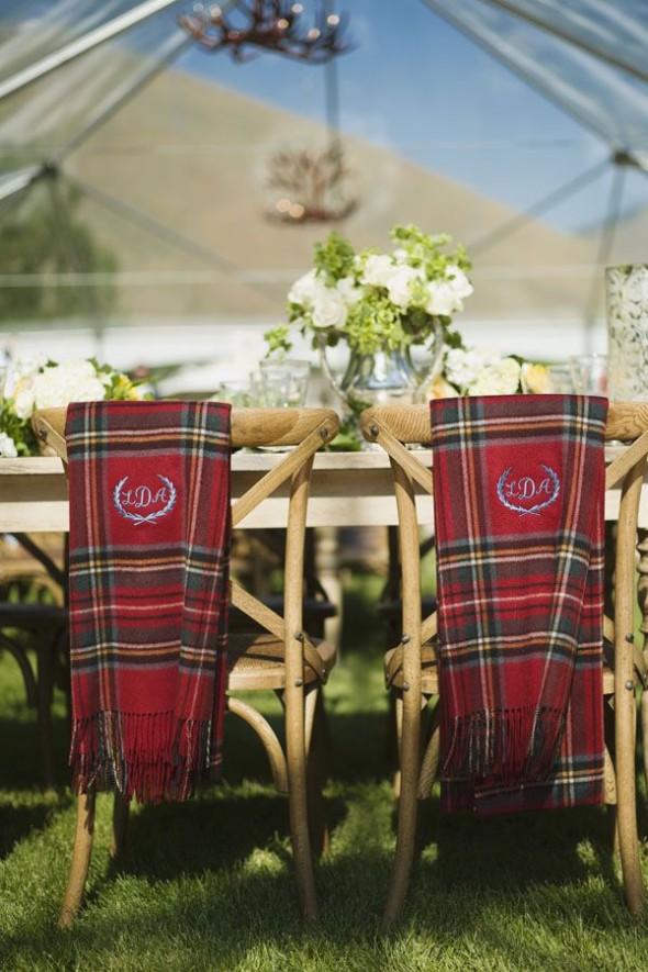 15 Ways To Use Plaid At Your Wedding - Rustic Wedding Chic